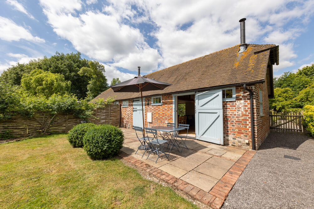Luxury self-catering accommodation in the Kent countryside - Great Higham